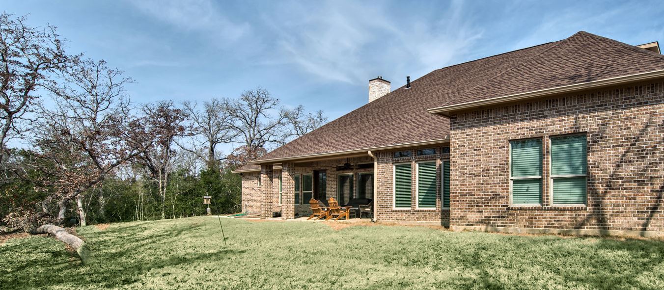 College Station Rustic - OBCHINC.COM